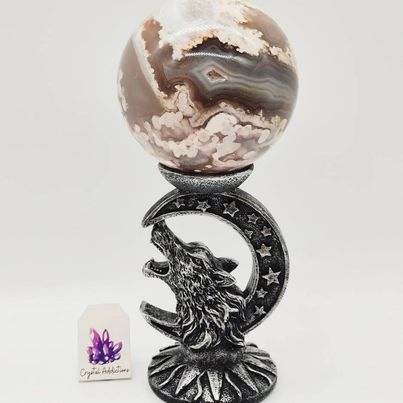 Silver Resin Howling Wolf Sphere Stands – Crystal Addictions